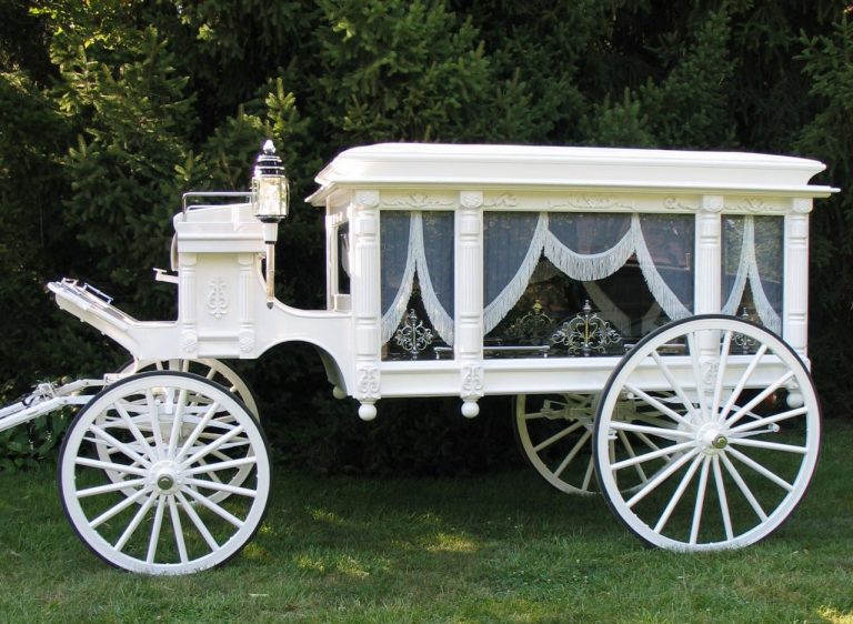 Funerals ~ Horse Drawn Hearses – Jim & Becky's Horse and Carriage ...